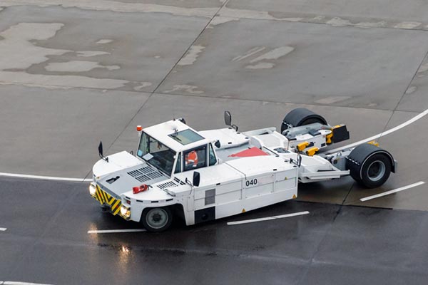 Aircraft Ground Support Equipment | Industries We Support